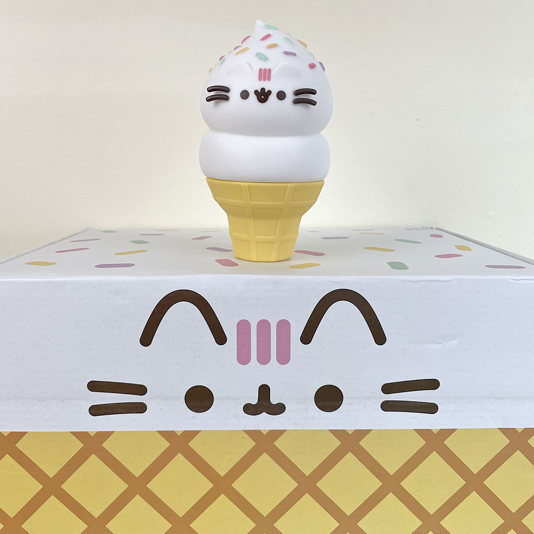 Summer 2023 Pusheen Box Review - Super Cute Kawaii!!
