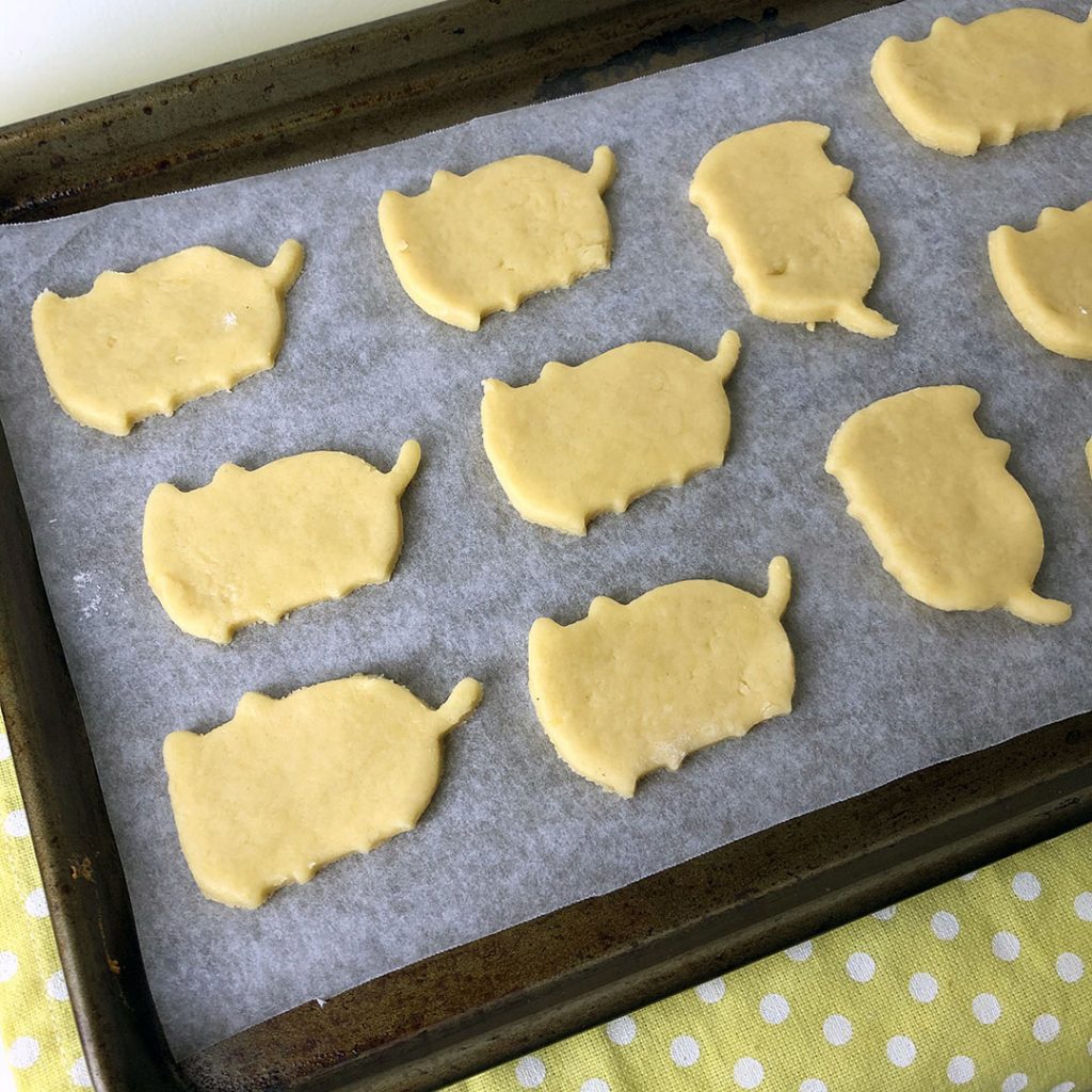 SCK Tries... Pusheen Cookie Kit - Super Cute Kawaii!!