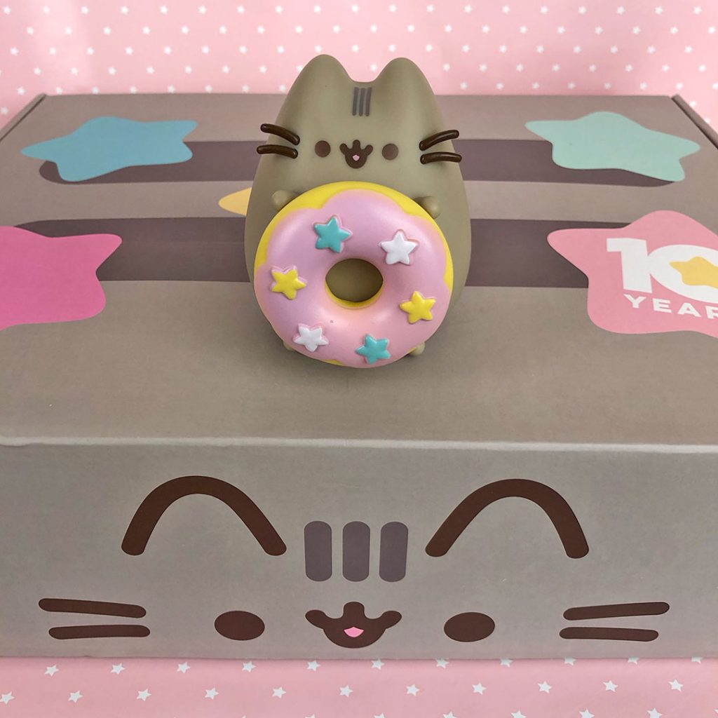 Winter 2020 Pusheen Box Review - Super Cute Kawaii!!