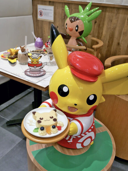 Visiting The Pokemon Cafe In Osaka, Japan - Super Cute Kawaii!!