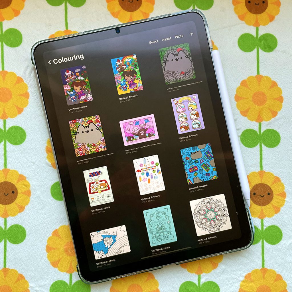 How To Use Colouring Pages On Your iPad Or Tablet - Super Cute Kawaii!!